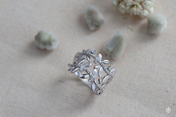 Ring Enchanted Garden - Foliage Royal - double - white gold and ...